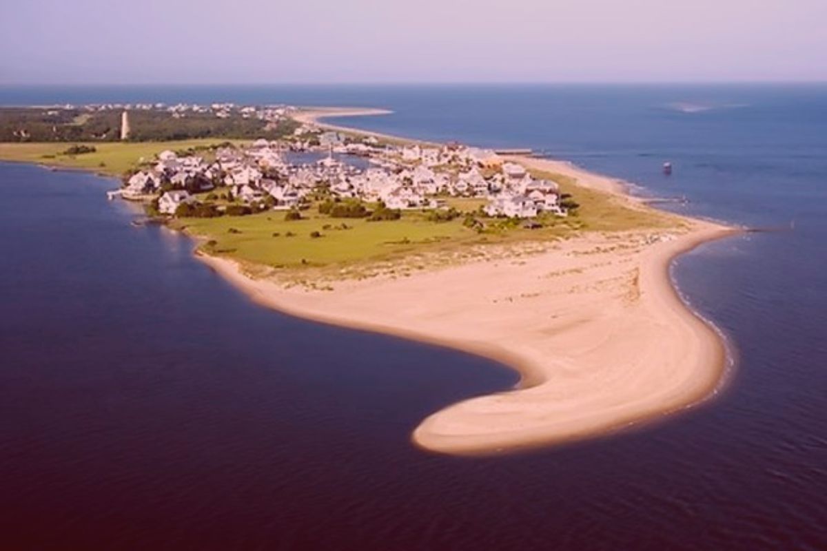 16 Best Beaches Near Raleigh (Within A 3 Hour Drive) - Review ...